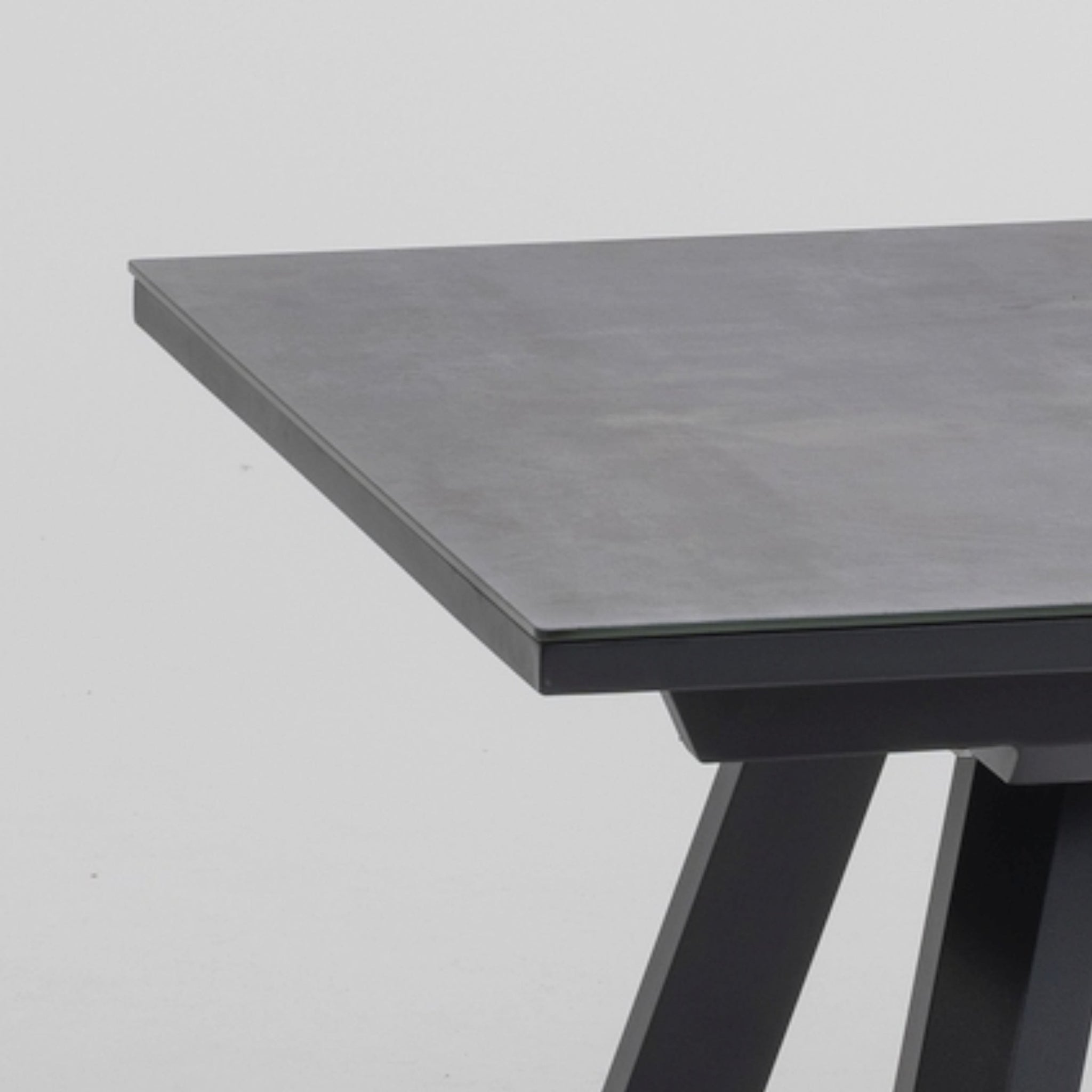 Safety glass table tops with ceramic coating | Gardenfurnitureshop.at